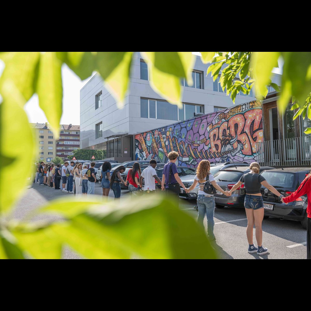 Das BORG Dreierschützengasse, eine „Schule voller Wärme und Toleranz ...